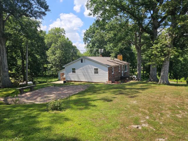 8841 N Triton Lane