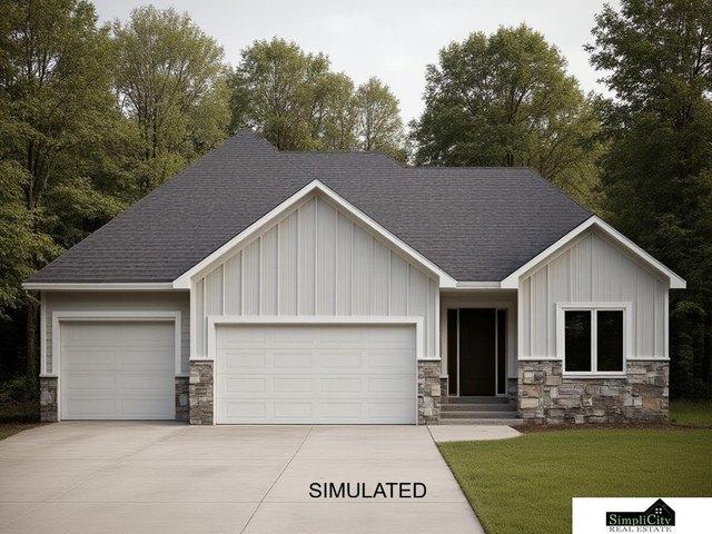 8841 Honeybee Ln, Lincoln, NE 68526