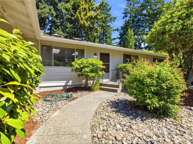 8841 Timber Loop SE