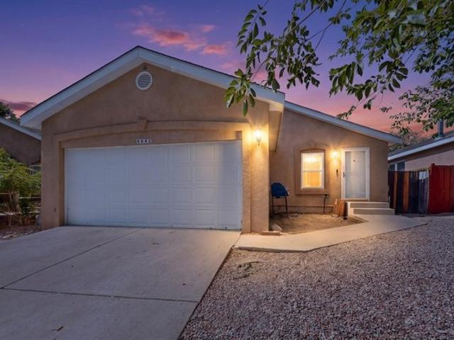 8842 Odin Rd SW, Albuquerque, NM 87121