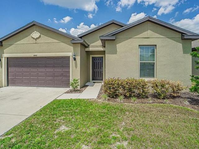8842 Fox Dr, Polk City, FL 33868