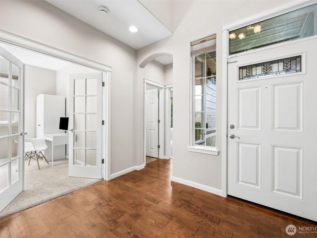 8842 28th Way SE