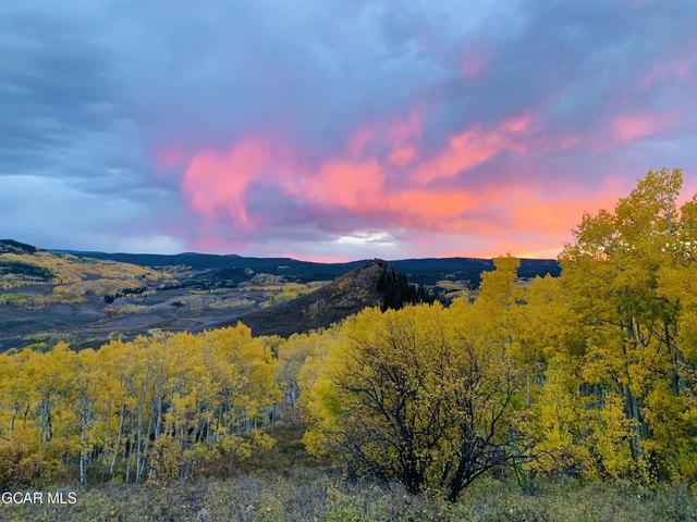 884 County Road 283, Kremmling, CO 80459
