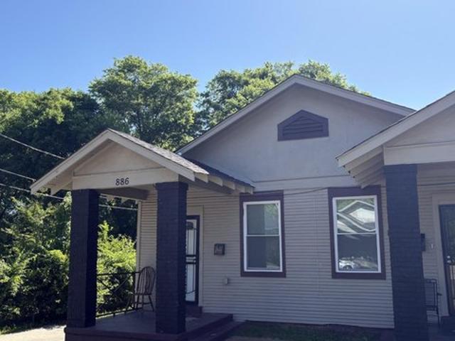 884 Breedlove St, Memphis, TN 38107