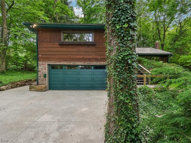 884 Dogwood Terrace
