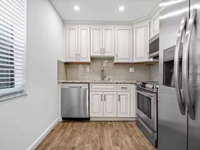 884 Normandy S, Delray Beach, FL 33484 646021787