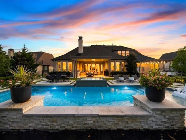 884 Tranquility Dr, Heath, TX 75032