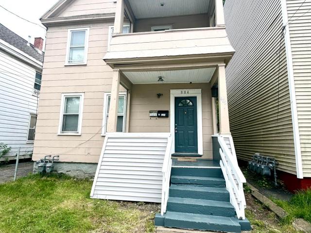 884 Yorkston Street