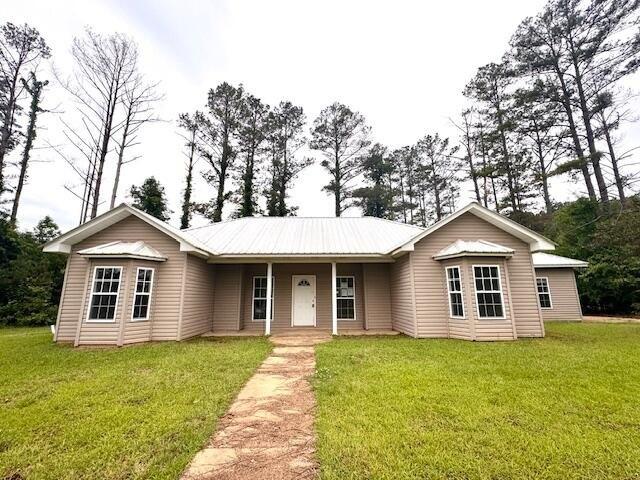 884B P D Fulgham Rd, Starkville, MS 39759