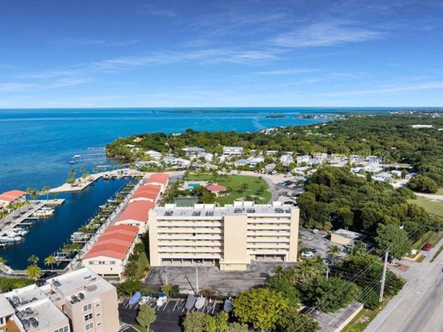 88540 Overseas Hwy Apt 304, Tavernier, FL 33070