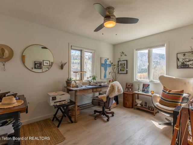 8855 Riverfront Dr, Jackson, WY 83001 | MLS #26 722