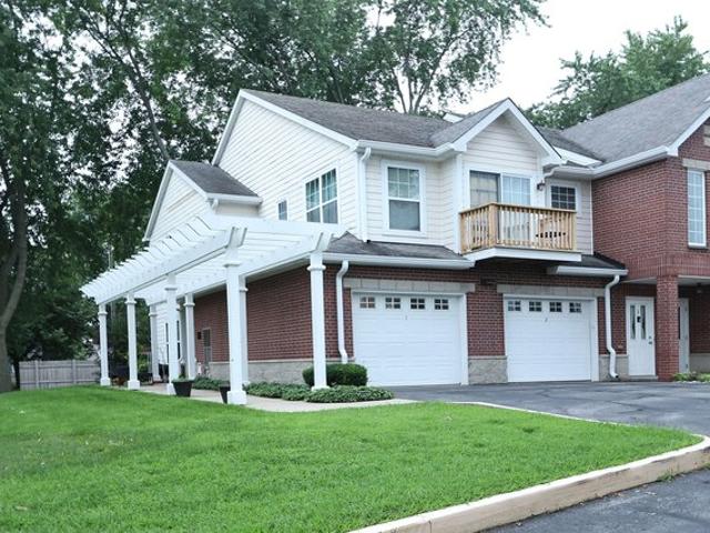 8856 Sheridan Rd Unit 1, Kenosha, WI 53143