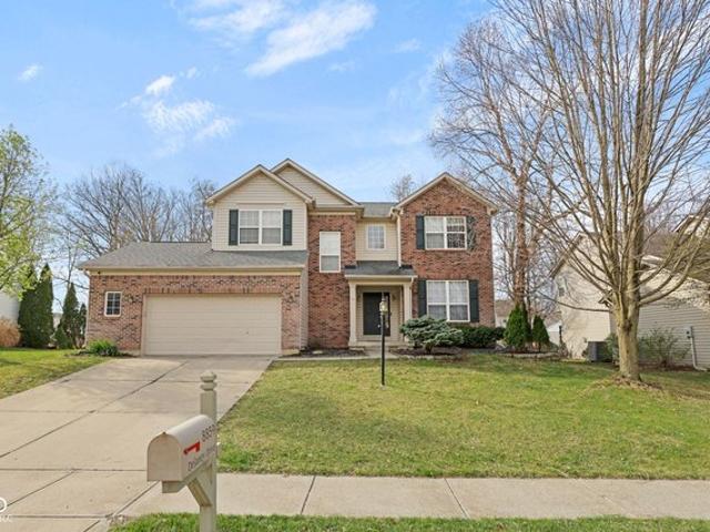 8859 Delaney Dr, Fishers, IN 46038