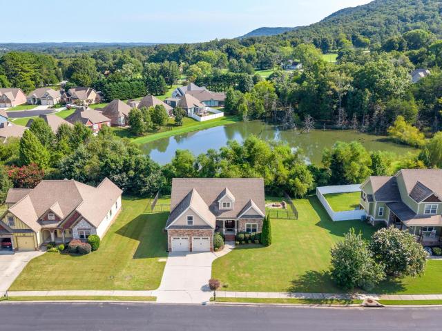 8859 Seven Lakes Drive