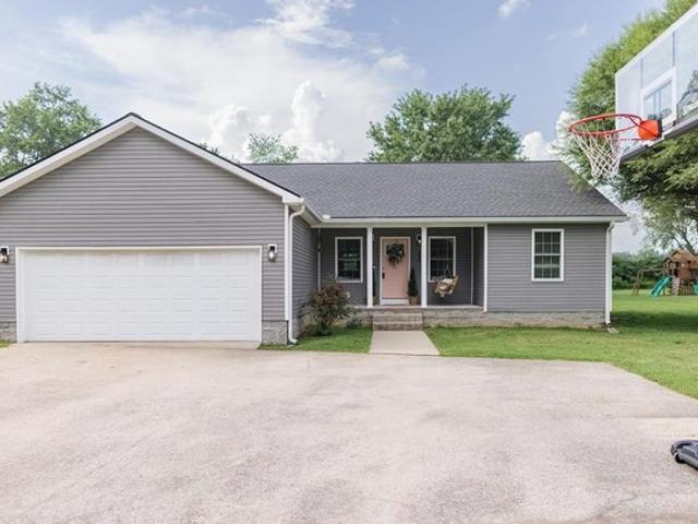 8850 Nortonville Rd, Dawson Springs, KY 42408