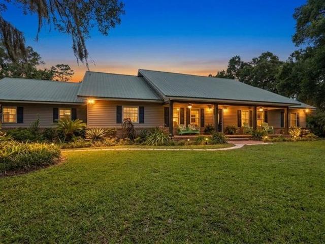 8851 NW 115th St, Chiefland, FL 32626