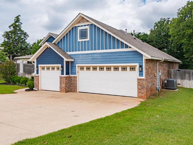 8851 Tall Oaks Drive
