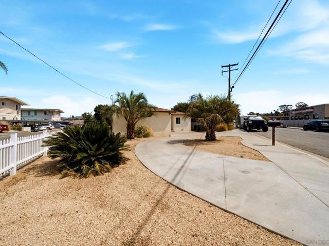 8852 Railroad Ave
