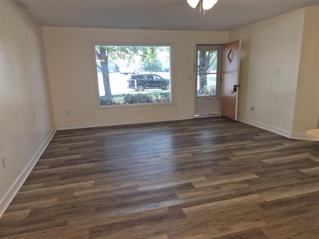 885 Barnum Street