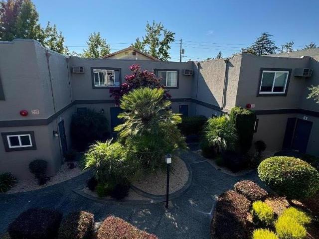 885 Broadway, Sonoma, CA 95476 | Compass