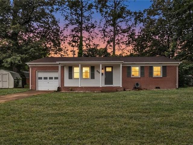 885 Butte Cir, Newport News, VA 23608