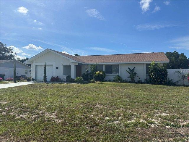 885 Fairfax Ter NW, Port Charlotte, FL 33948