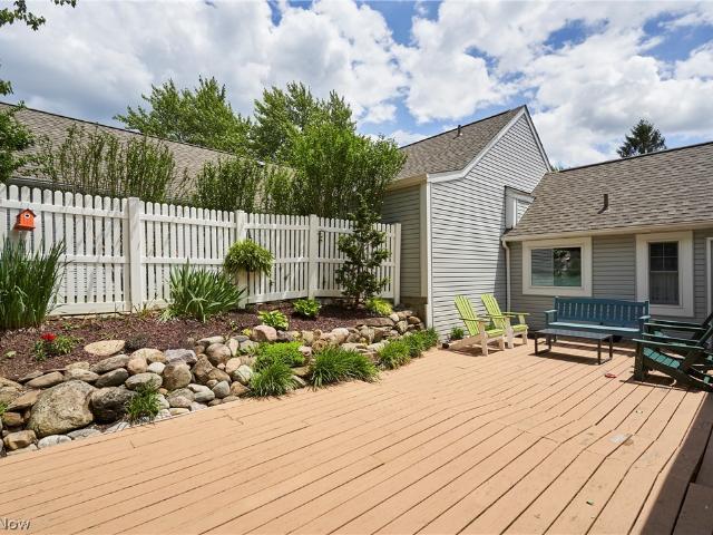 885 Kenton Court
