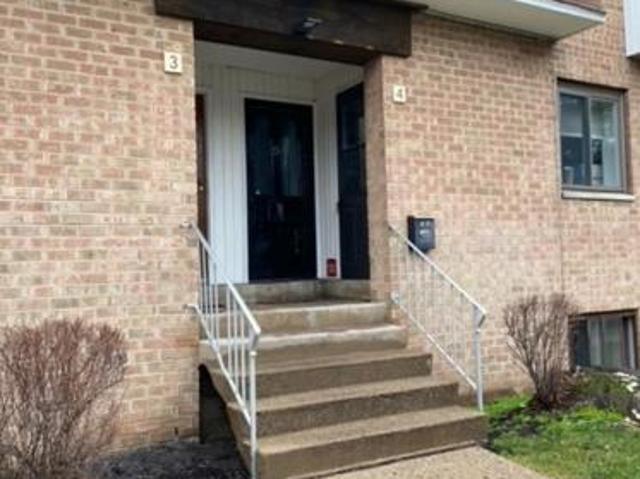 885 N York Rd #4B, Warminster, PA 18974