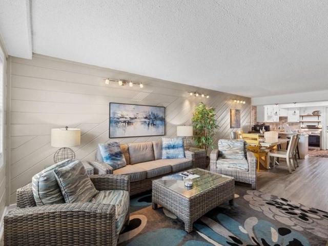 885 Santa Rosa Blvd Unit 101, Fort Walton Beach, FL 32548