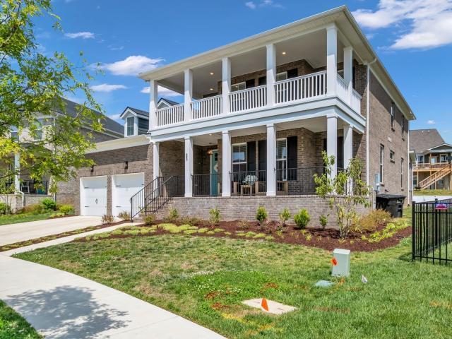 885 Rockwell Dr