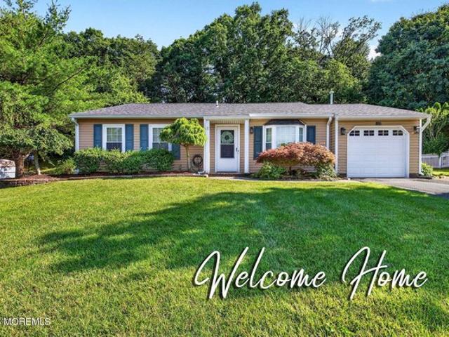 885 Yellowbank Rd, Toms River, NJ 08753