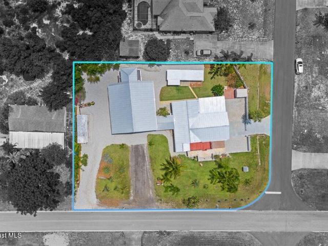 8865 Central Ave, Micco, FL 32976 | MLS #1069 | Compass