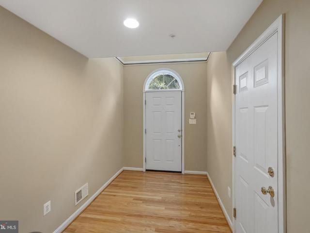 8866 Montjoy Place