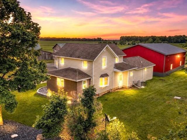 8866 County Road 32, Green Springs, OH 44836