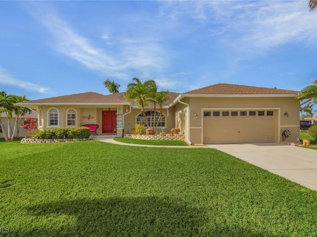 8867 Staghorn Way, Fort Myers, FL 33908 | MLS #2025008 | Compass