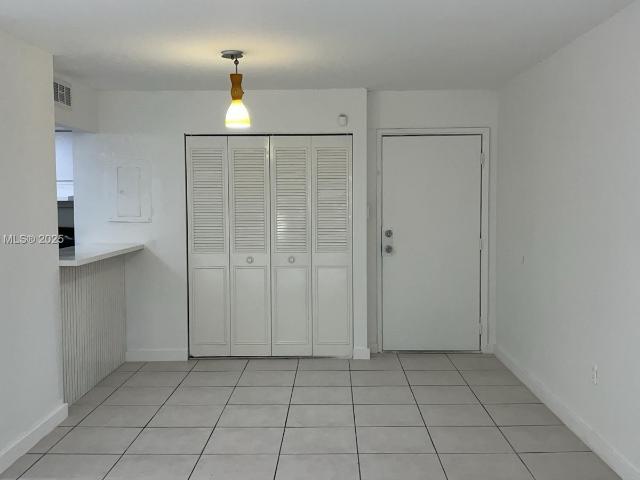 8860 Fontainebleau Blvd, Unit 403, Miami, FL 33172 | MLS #A11913