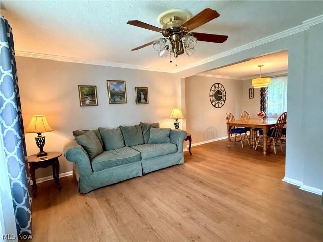 8861 Groveside Drive