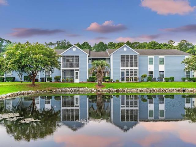 8862 Duckview Dr Apt E, Surfside Beach, SC 29575