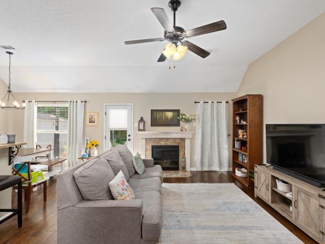 8862 flatts meadow cv