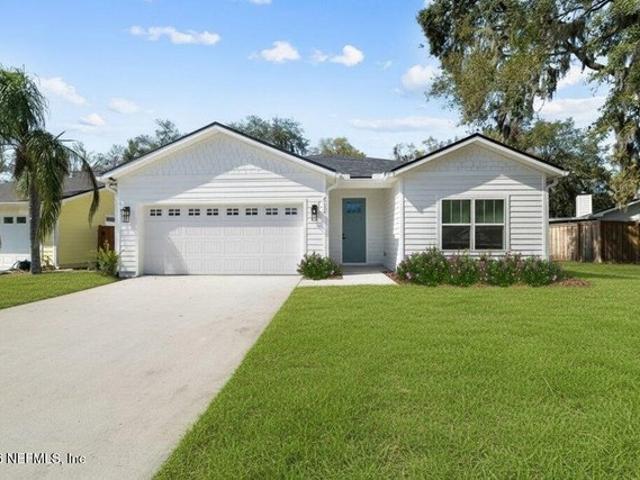 8863 Hipps Rd, Jacksonville, FL 32222