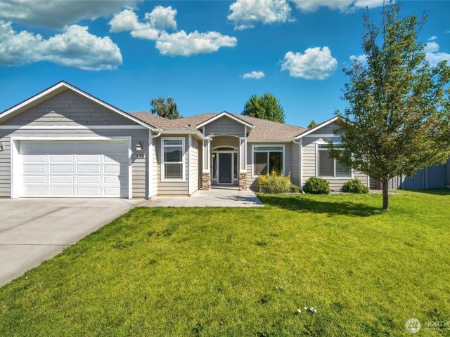 886 Boulder Street
