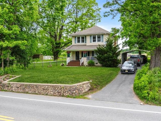 886 Brass Castle Rd