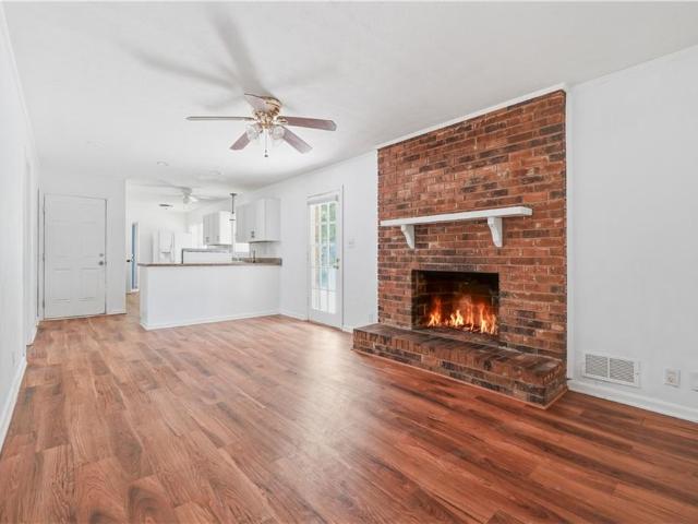 886 Oakhill Ct, Stone Mountain, GA 30087 | MLS #7755