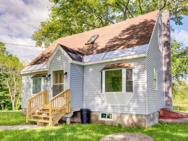 886 Old Sharon Road