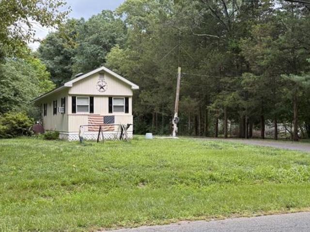 886 Lower Mill
