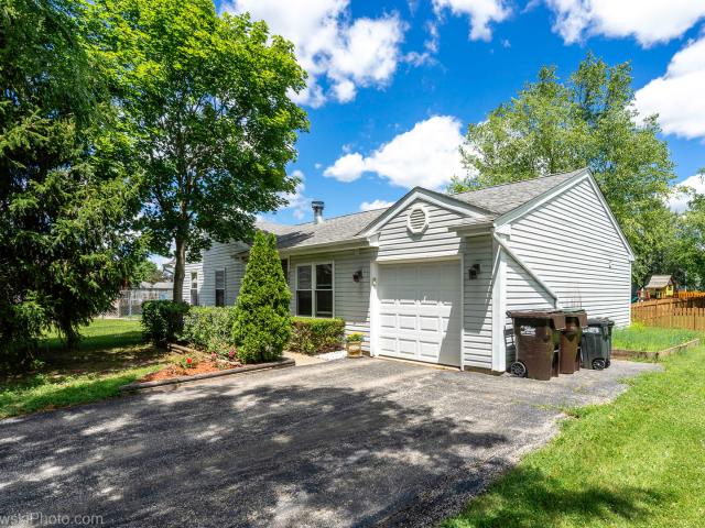 886 Quincy Court