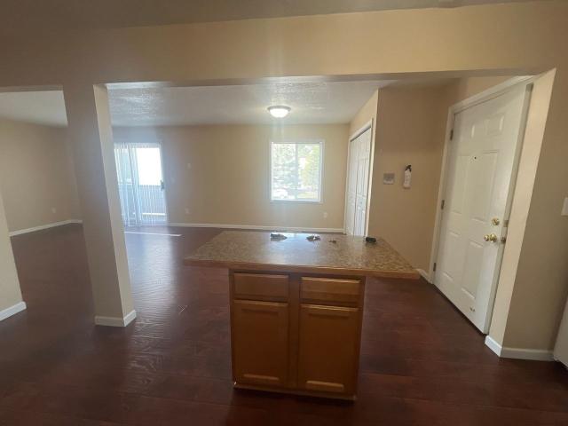 886 Wescott Sq 3 Bedroom Apartment for Rent at 886 Wescott Sq, Eagan, MN 55123