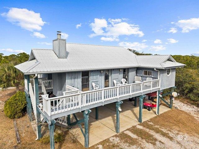 8877 Dolphin Ln, Gulf Shores, AL 36542