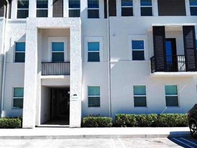 8878 Lake Worth Rd Unit 209, Lake Worth, FL 33467
