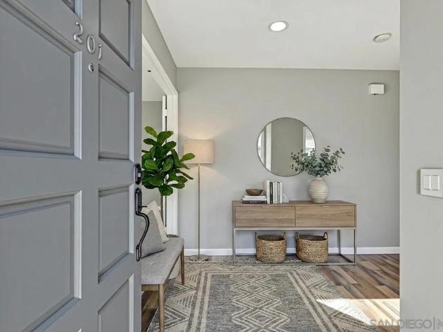 8878 Regents Road 201